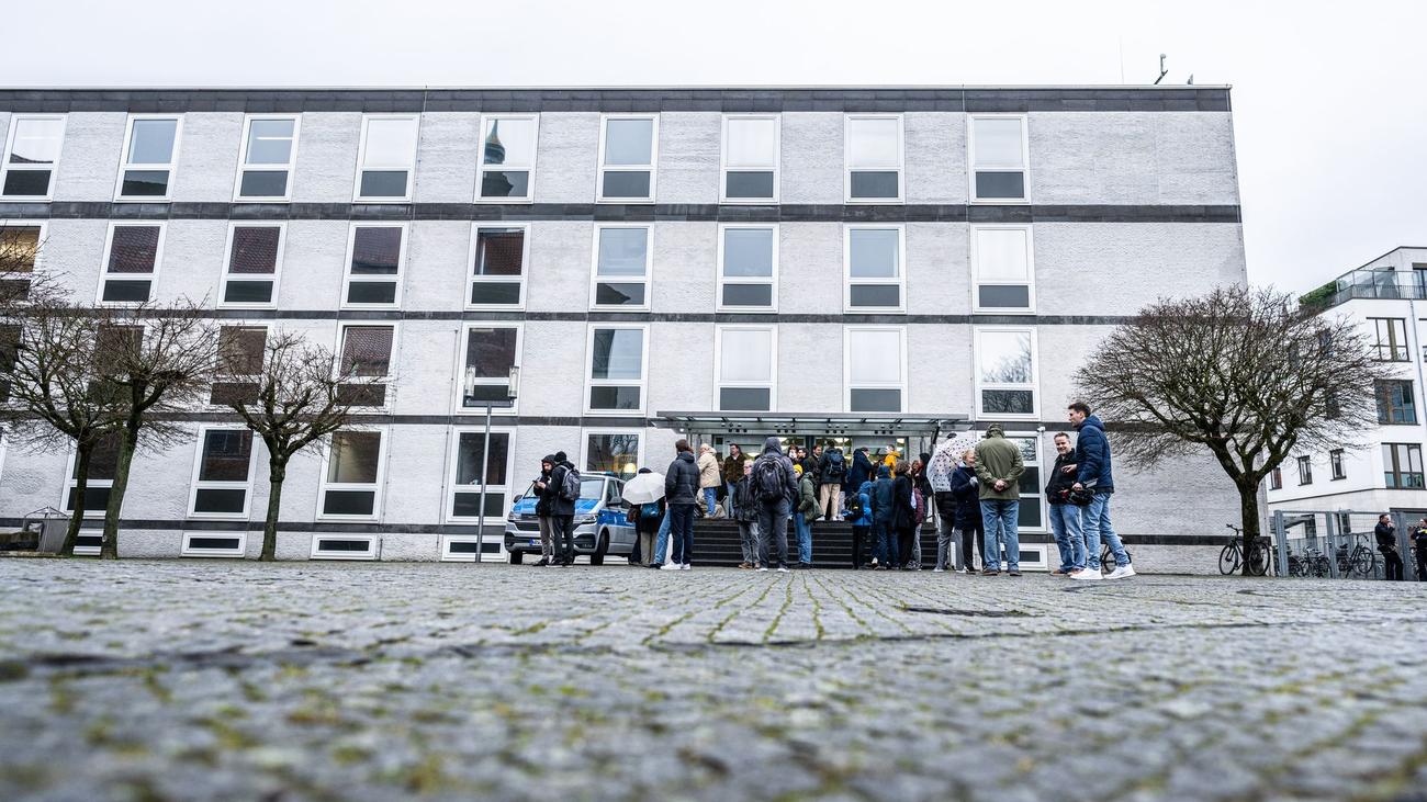 Kölner Urteil: Nach Abschiebestopp: Stadt Bonn zieht vor OVG | ZEIT ONLINE