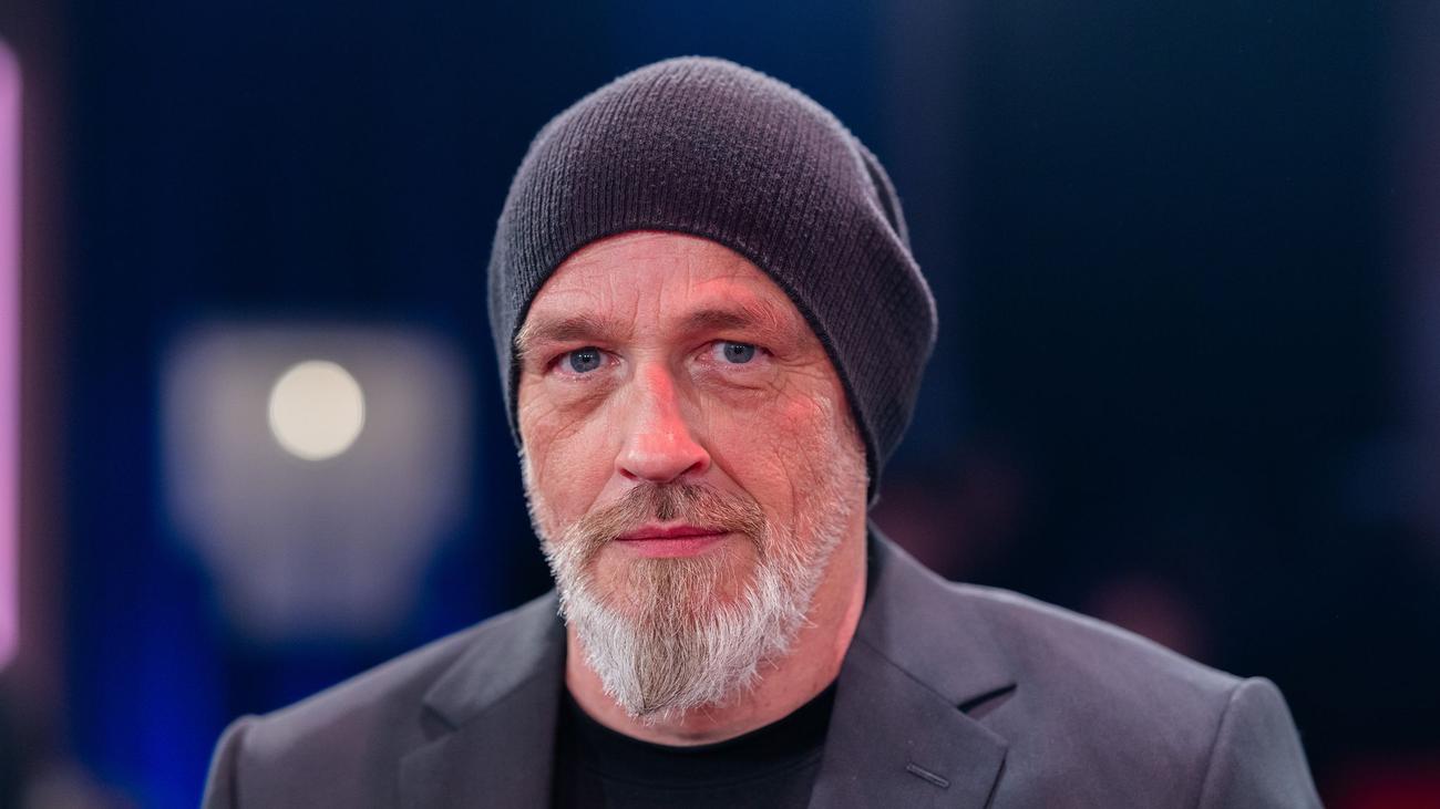 Comedian über Depressionen: Komiker Sträter: Bin "eine Art Depression ...
