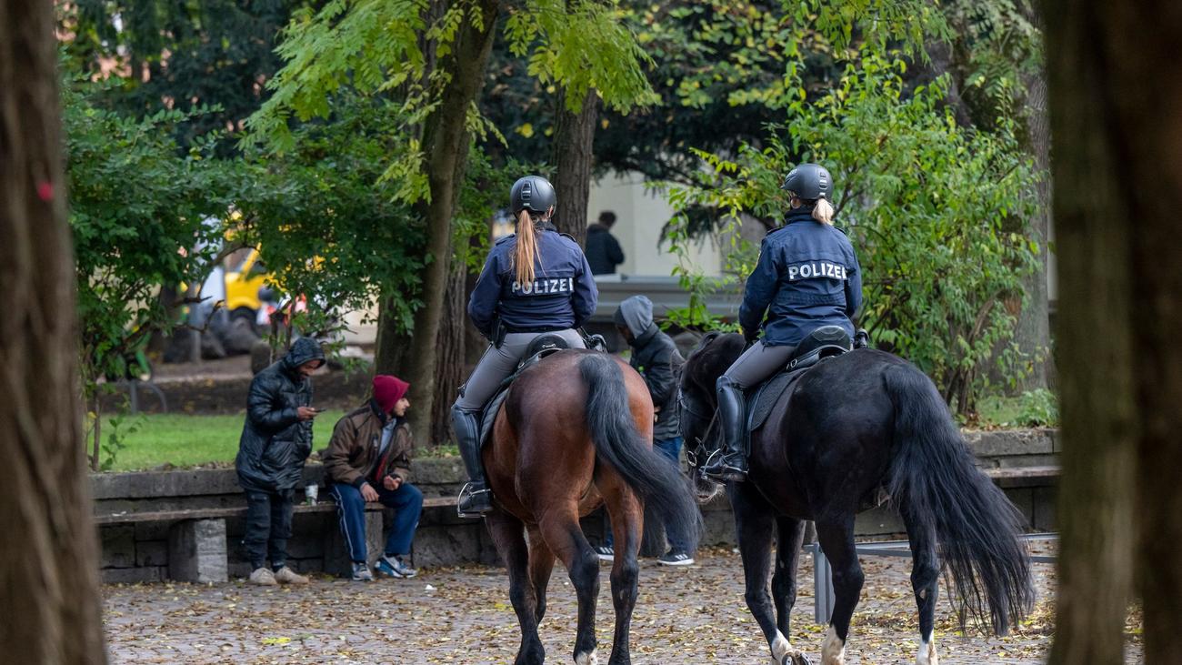 Münchner Brennpunkt: Neue Verbote im Alten Botanischen Garten | DIE ZEIT