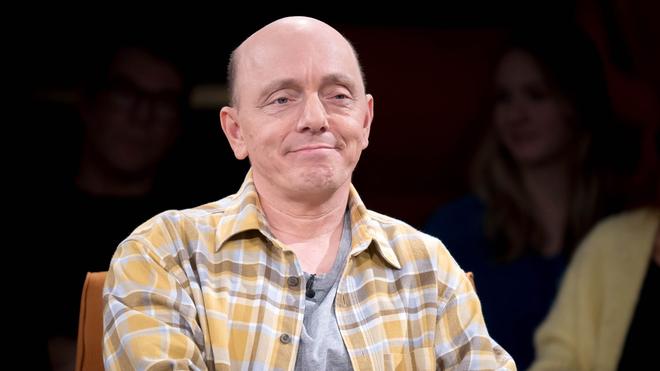 Instagram-Beitrag: Comedian Hoëcker nach Zugunfall: "Mir selbst geht es ...