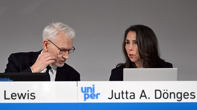 Energiewirtschaft: EU-Auflage: Uniper zahlt 2,6 Milliarden Euro zurück ...