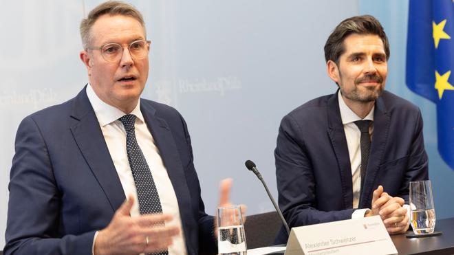 Neuer Bildungsminister: SPD-Abgeordneter und Lehrer wird ...