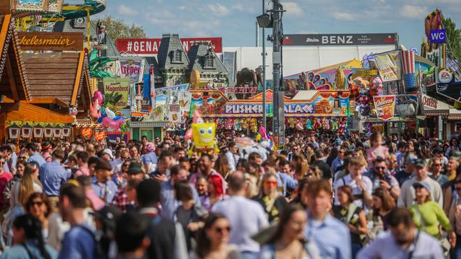 Cannstatter Wasen: Rekord beim Frühlingsfest: Warum die Massen zum ...