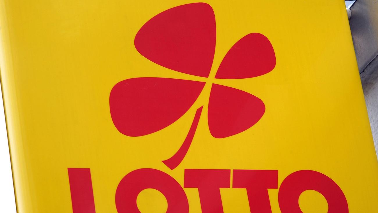 Plakataktion: 15,3 Millionen Euro: Lotto Hessen sucht Jackpot-Gewinner ...