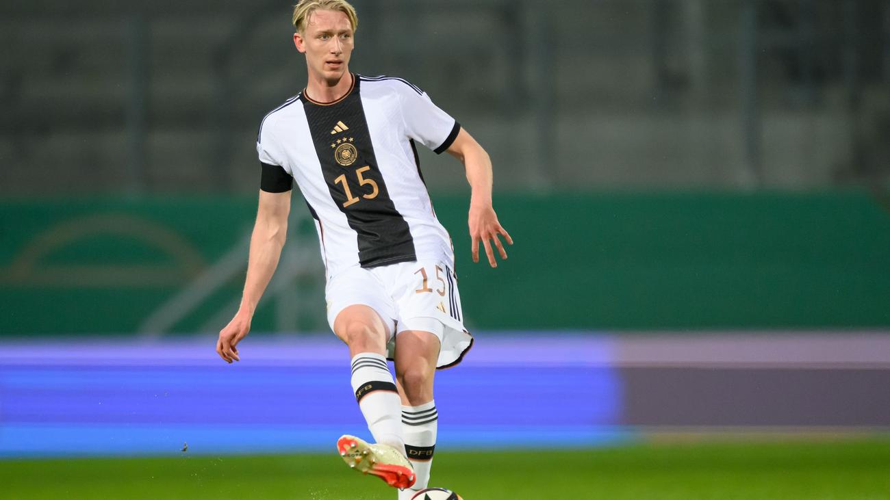 2. Fußball-Bundesliga: Absteiger Bochum holt Kleine-Bekel aus Kiel ...