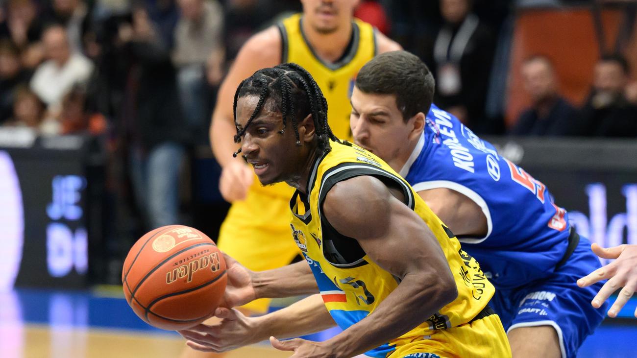 Basketball-Bundesliga: Trio verlässt Basketball-Bundesligist ...