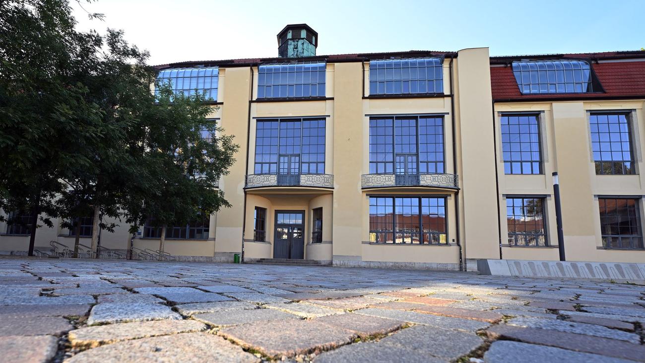 Hochschulen: Foyer und Seminarraum der Bauhaus-Uni Weimar besetzt | DIE ...