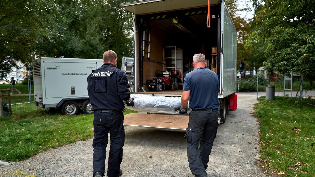 Blindgänger gefunden: Experten: In Berlin-Mitte entdeckte Brandbombe ...