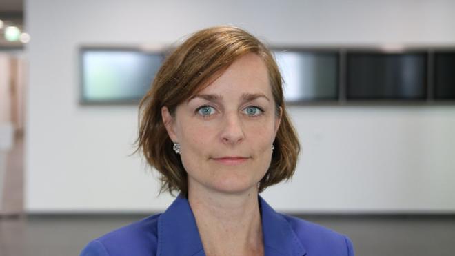 Bundesverfassungsgericht: Neue Verfassungsrichterin lehrt in Gießen ...