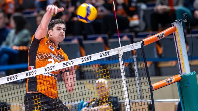 Volleyball-Bundesliga: BR Volleys gewinnen in drei Sätzen gegen ...