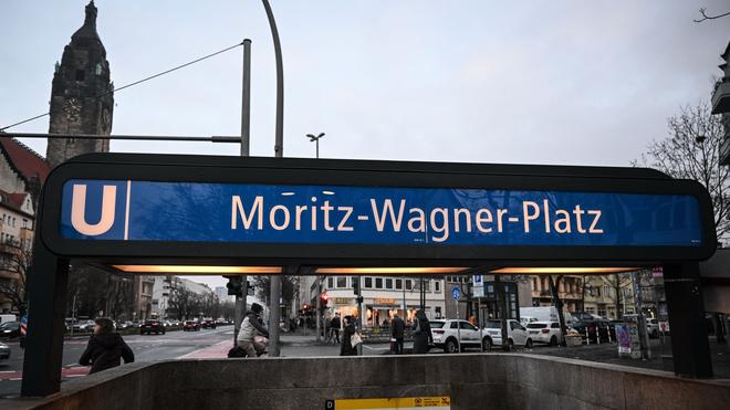 Basketball: Moritz-Wagner-Platz: BVG-Ehre begeistert Basketball-Star ...