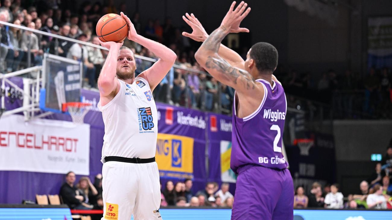 Basketball: Schwere Vorwürfe: MBC stellt Routinier Bryant frei | DIE ZEIT