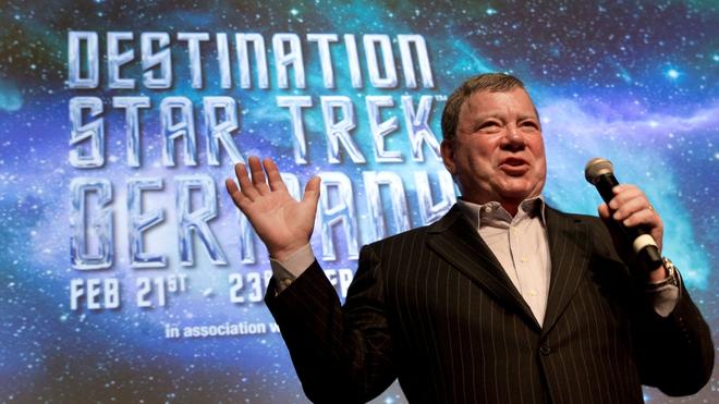 Schauspiel-Ikone: Star Trek, Heavy-Metal und ins All: William Shatner ...
