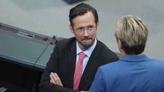 1.000 Euro steuerfrei: Entlastungsprämie bis 2027? SPD erwartet rasche ...