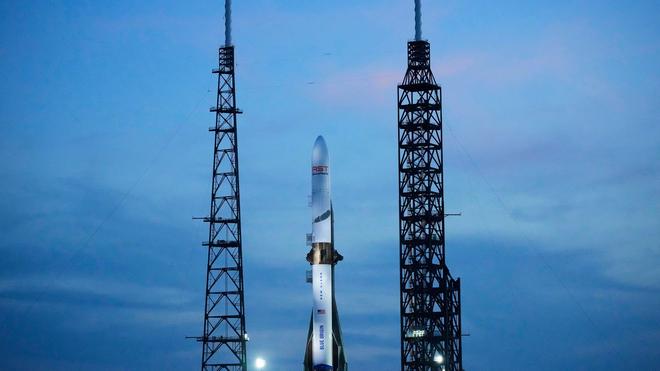Raumfahrt: Bezos-Rakete explodiert bei Test vor dem Start | DIE ZEIT