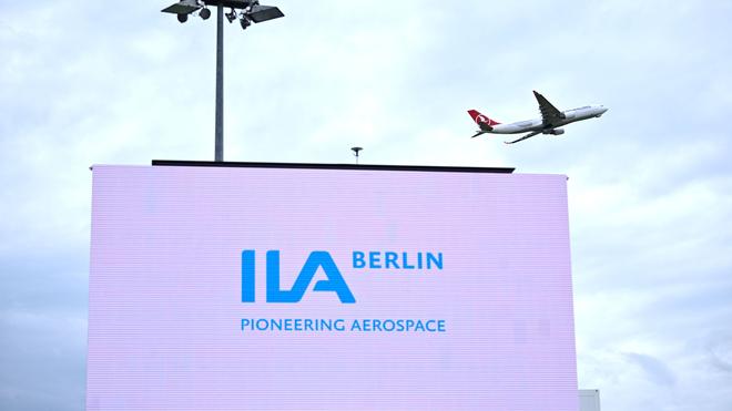Luftfahrt: ILA startet - Kanzler kommt zum Auftakt | DIE ZEIT