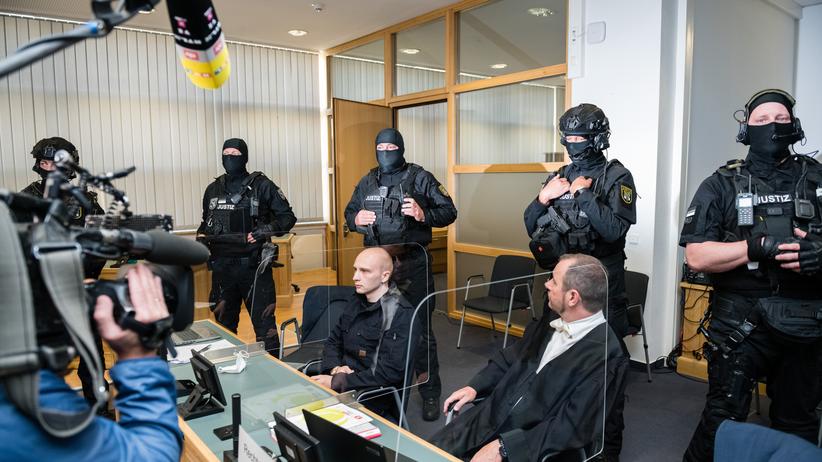 Rechtsextremismus: Gutachter hält Angeklagten im Halle-Prozess für voll schuldfähig | ZEIT ONLINE
