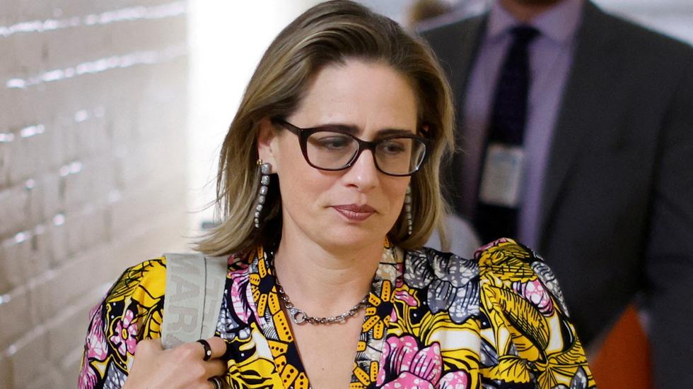 Arizona Us Senatorin Sinema Verlässt Demokraten Und Wird Unabhängig
