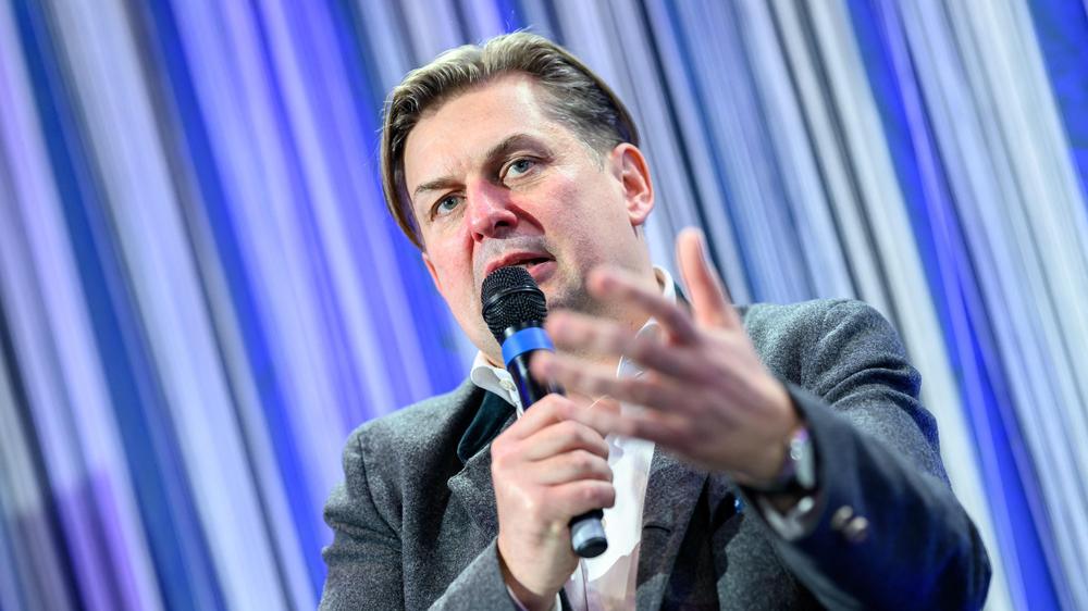 Russische Einflussnahme: FBI soll AfD-Politiker Krah zu russischer ...