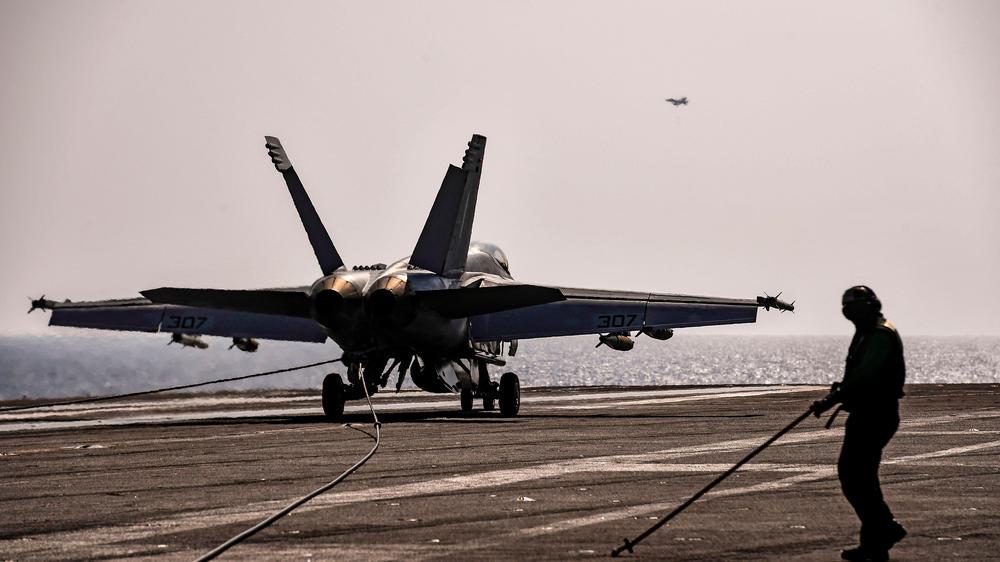 Iran: USA versetzen Truppen in hohe Alarmbereitschaft | DIE ZEIT