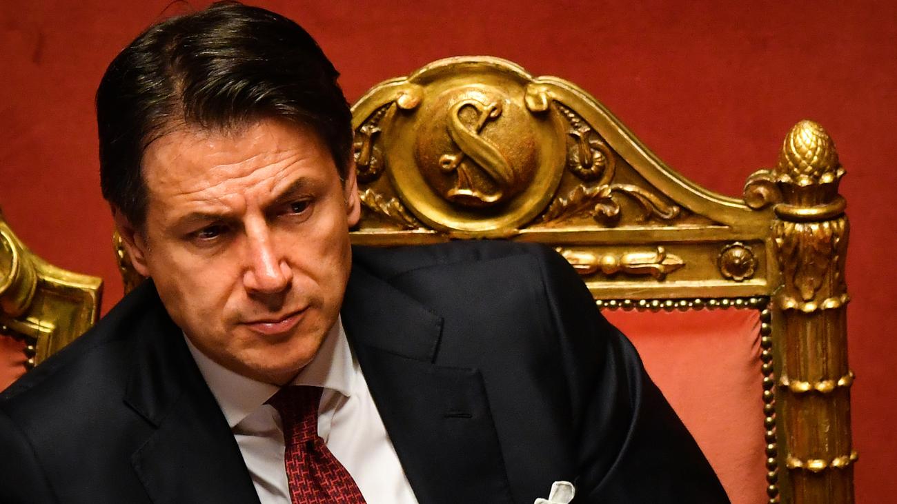 Sergio Mattarella Pr sident Beauftragt Giuseppe Conte Mit