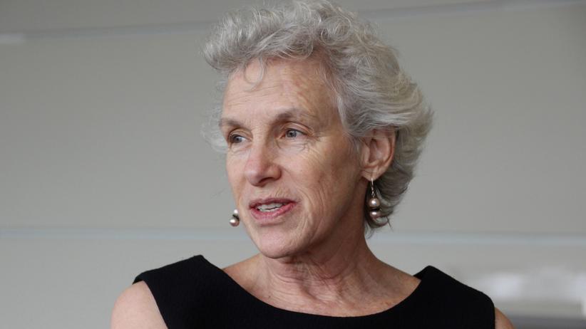 Joan Williams: "Klassenfragen müssen wieder eine größere Rolle spielen ...