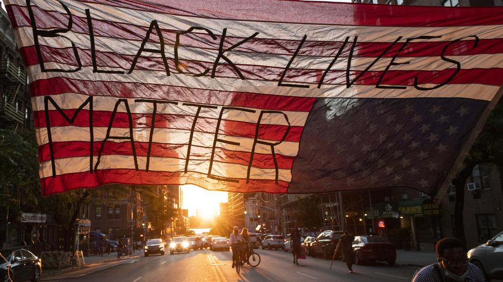 Polizeigewalt: Angeklagter Ex-Polizist in Atlanta festgenommen | ZEIT ... Polizeigewalt: Angeklagter Ex-Polizist in Atlanta festgenommen | ZEIT ...