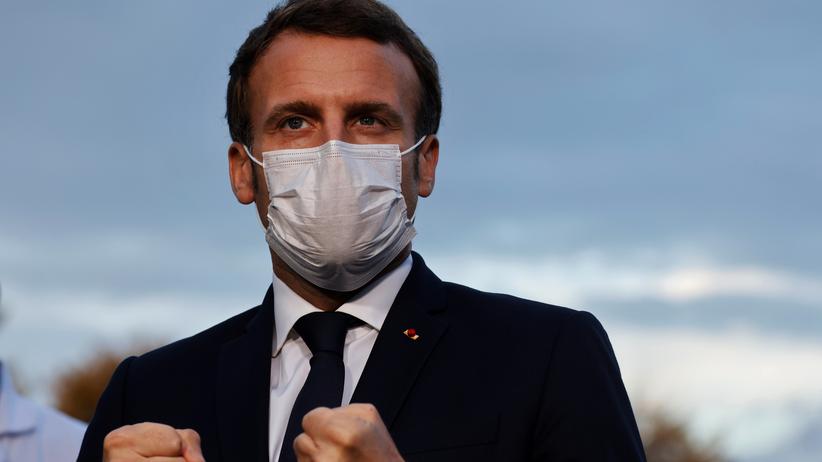 Emmanuel Macron: Wie ein König | ZEIT ONLINE