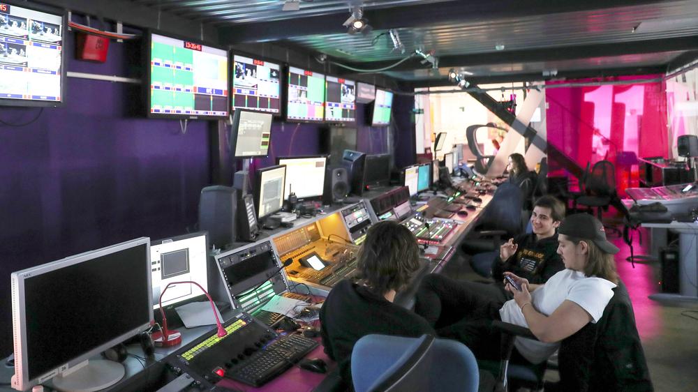 Doschd und Moskauer Echo: Russlands Behörden sperren zwei unabhängige ...