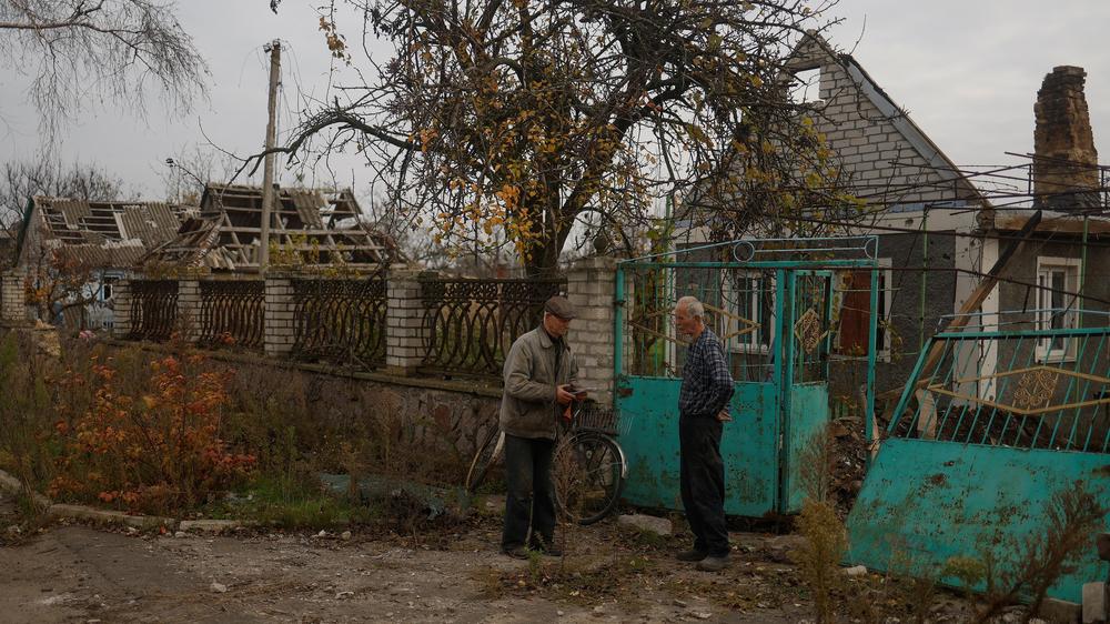 Ukraine-Überblick: Ukraine erobert Ortschaften um Cherson zurück ...