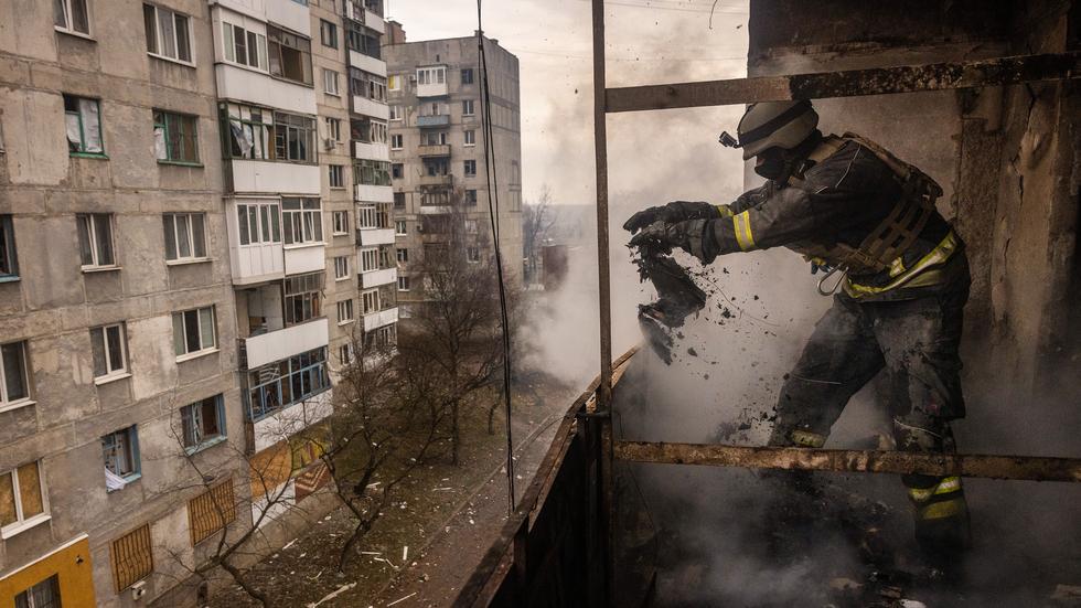 Ukraine-Überblick: Beschuss in Donezk und Cherson, Slowakei will ...