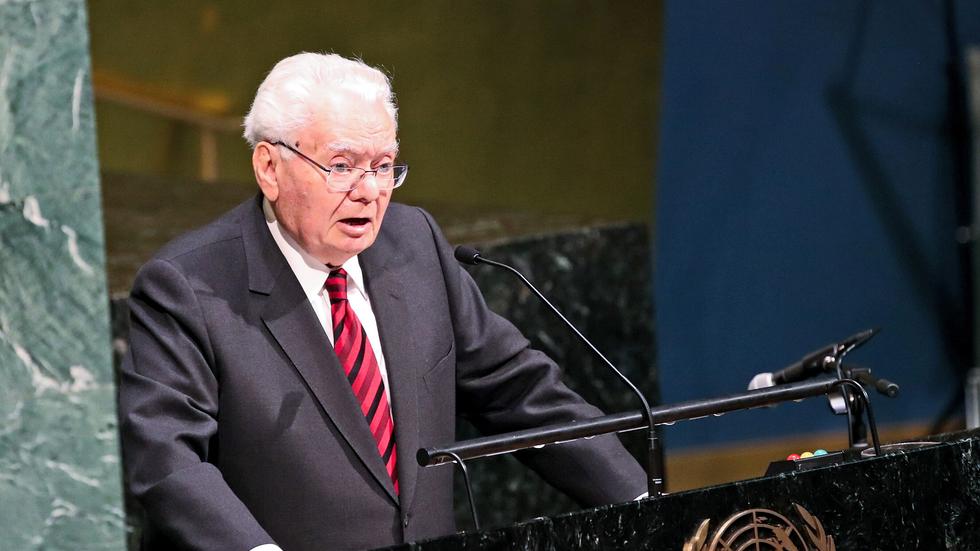 Holocaust: Auschwitz-Überlebender Thomas Buergenthal ist tot | ZEIT ONLINE