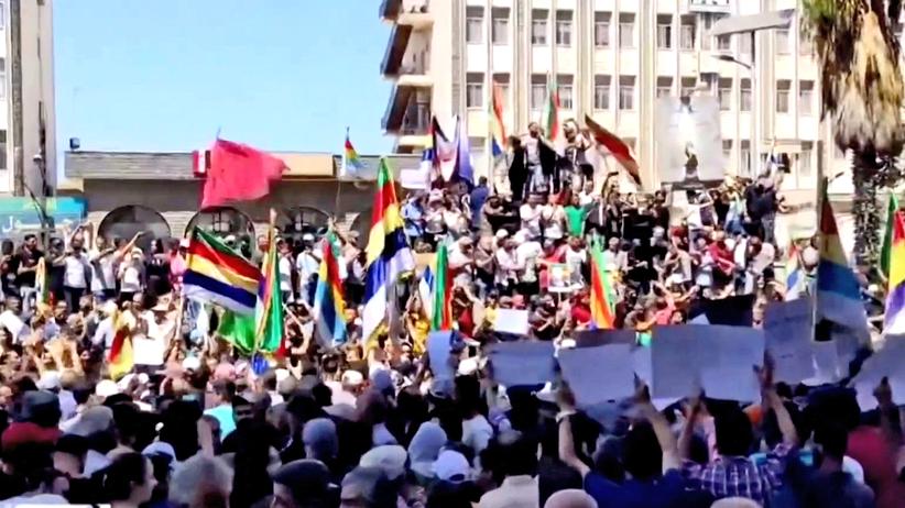 Syrien: 23 Tote bei Kämpfen von Armee und protürkischen Milizen | ZEIT ...