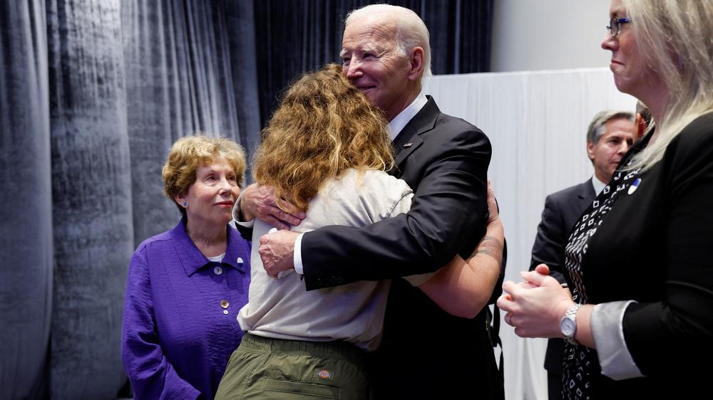 Israel-Überblick: Biden besucht Israel, Hilfslieferungen für ...