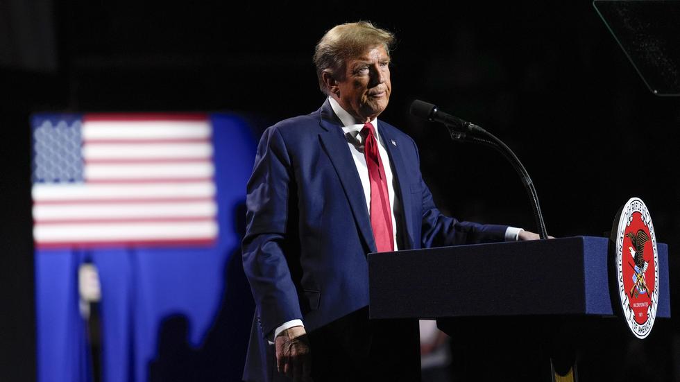 Russell A. Miller: "Als Präsident könnte sich Trump selbst begnadigen ...