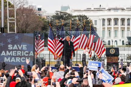Donald Trump: News zum ehemaligen US-Präsidenten | ZEIT ONLINE