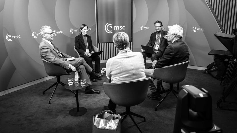 US-Einfluss auf Bundestagswahl: Die USA als Gegner? Wie Außenpolitik ...