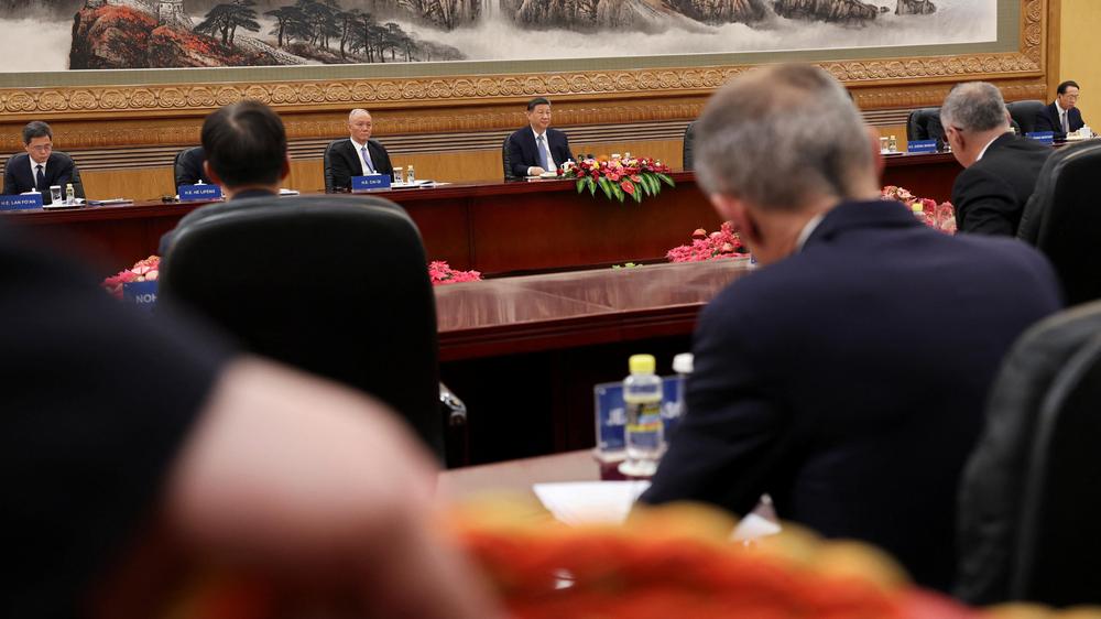 Peking: Xi trifft sich mit internationalen Unternehmenschefs in Peking ...