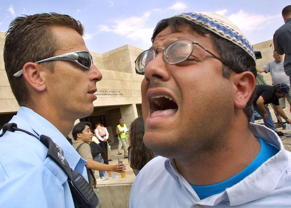 Itamar Ben-Gvir: "Wir dürfen ihnen keine humanitäre Hilfe geben" | DIE ZEIT