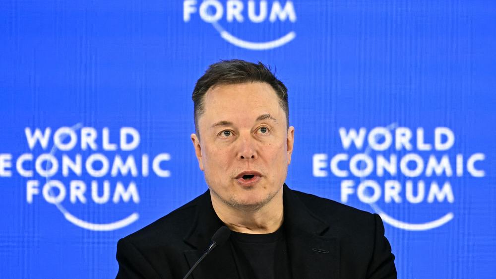 Elon Musk in Davos: Der zahme Elon Musk | DIE ZEIT