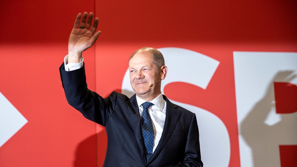 ZDF-Politbarometer: Umfrage zeigt großen Zuspruch für Olaf Scholz als Kanzler | DIE ZEIT