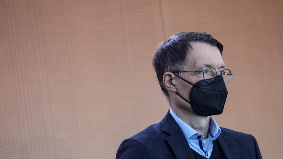 Kritik am Gesundheitsminister: Kubicki erwartet vorzeitiges Ende der Amtszeit von Lauterbach ...