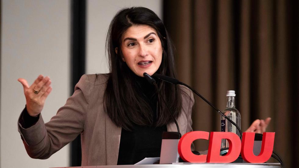 Serap Güler: "Die Grünen stehen auf der Bremse" | ZEIT ONLINE