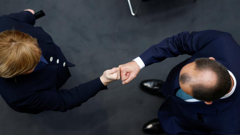 Grundsatzprogramm der CDU: Jetzt ist klar, was Merz statt Merkel ... Grundsatzprogramm der CDU: Jetzt ist klar, was Merz statt Merkel ...