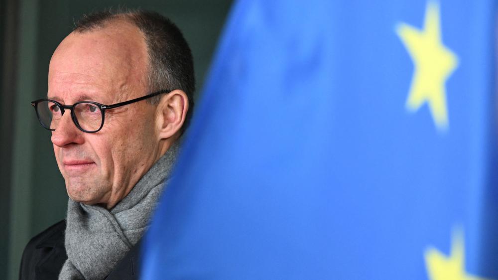 Handel: Friedrich Merz fordert Umsetzung von EU-Zollabkommen mit den ...