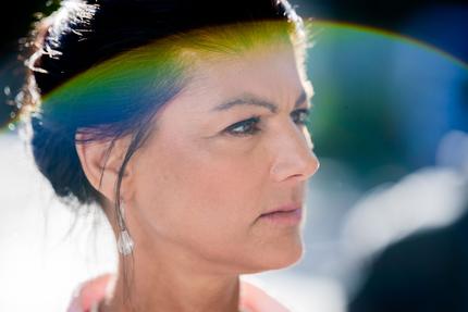 Sahra Wagenknecht: News und Infos zur Spitzenkandidatin des BSW | DIE ZEIT