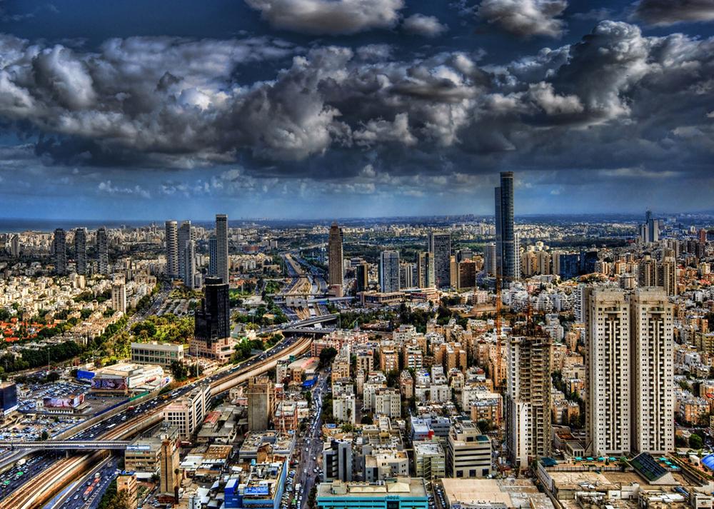 Fotograf Ron Shoshani: Tel Avivs neue Häuser kratzen an den Wolken ...