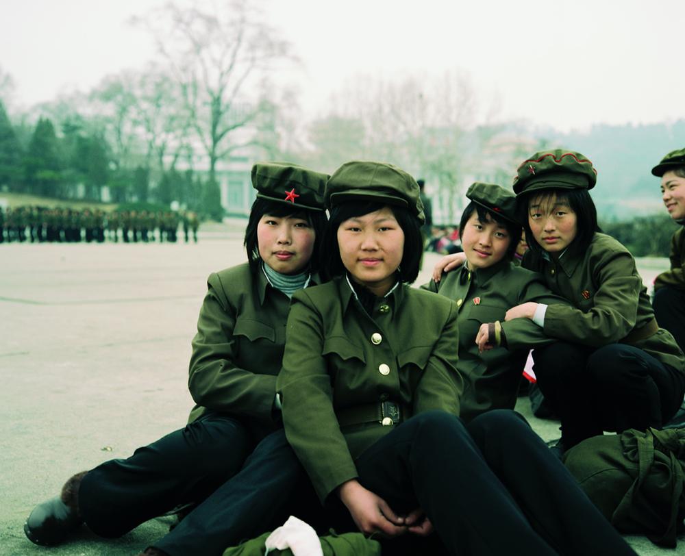 Fotograf Luca Faccio: Was Seoul und Pjöngjang gemeinsam haben | DIE ZEIT