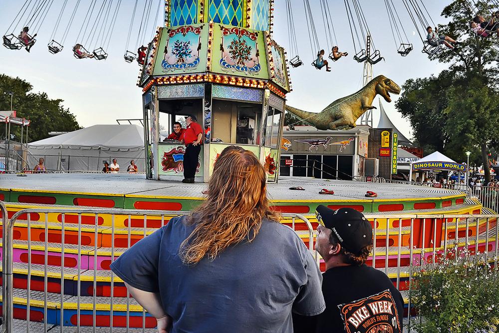Fotos von Volksfesten: Jahrmarkt der Uneitelkeiten | DIE ZEIT