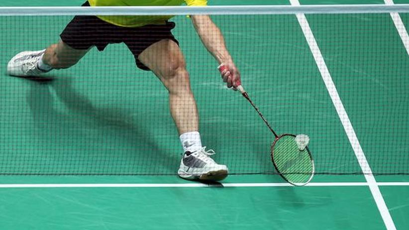 Sport im Dunkeln: Badminton von Anna-Carla Melchert | ZEIT ONLINE